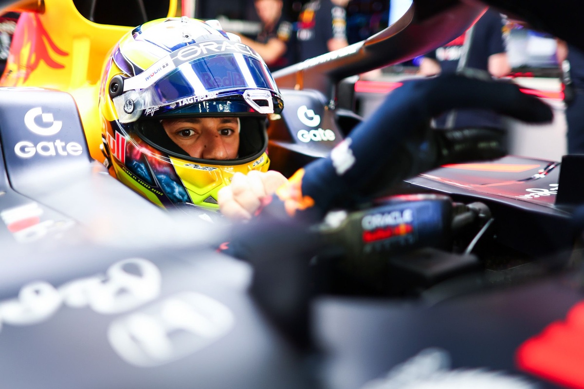 Red Bull insta a Isack Hadjar a controlar sus emociones como nuevo ...